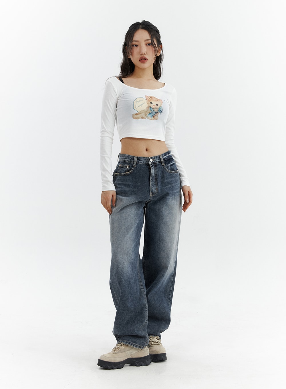 Washed Button Straight Leg Jeans CJ425 - Korean Women's Fashion | LEWKIN